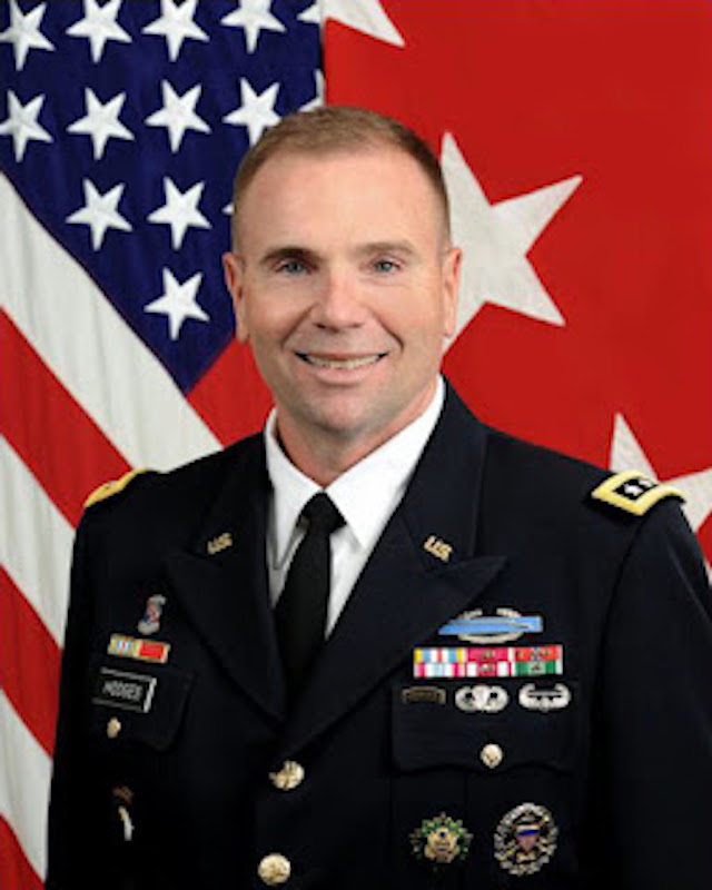 Ben Hodges, Cưu Trung Tướng, Cựu Tư lệnh Quân đội Hoa Kỳ tại châu Âu ...